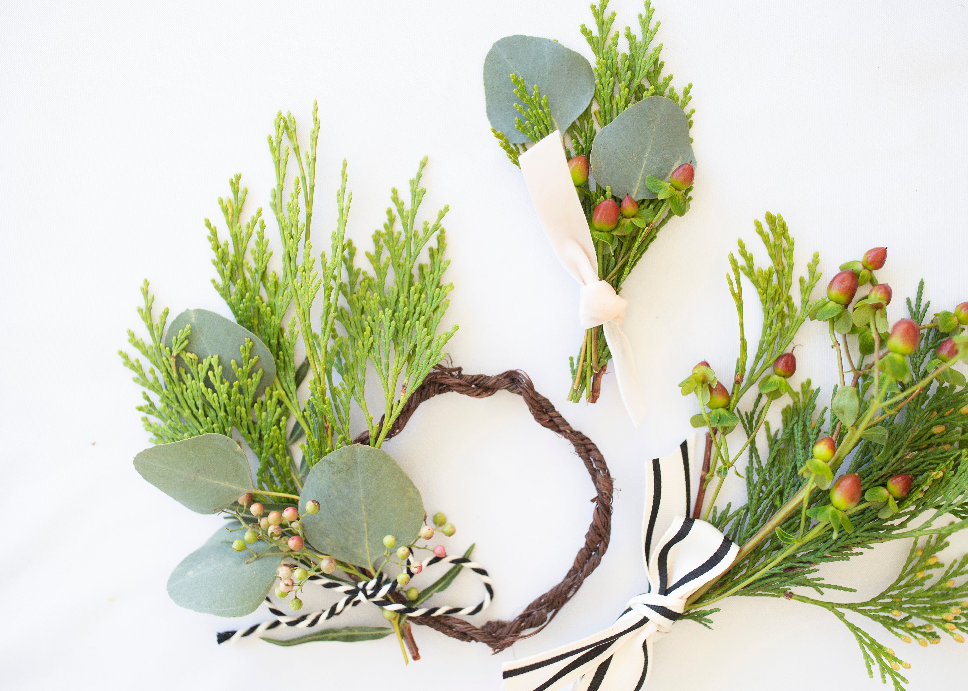 DIY How to Make Live Gift Toppers – Inherit Co.