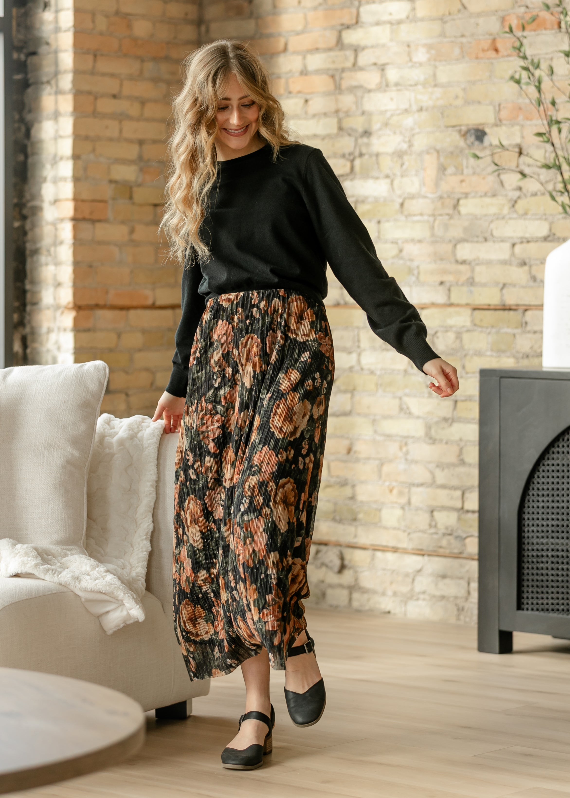 Metallic Floral Print Maxi Skirt – Inherit Co.